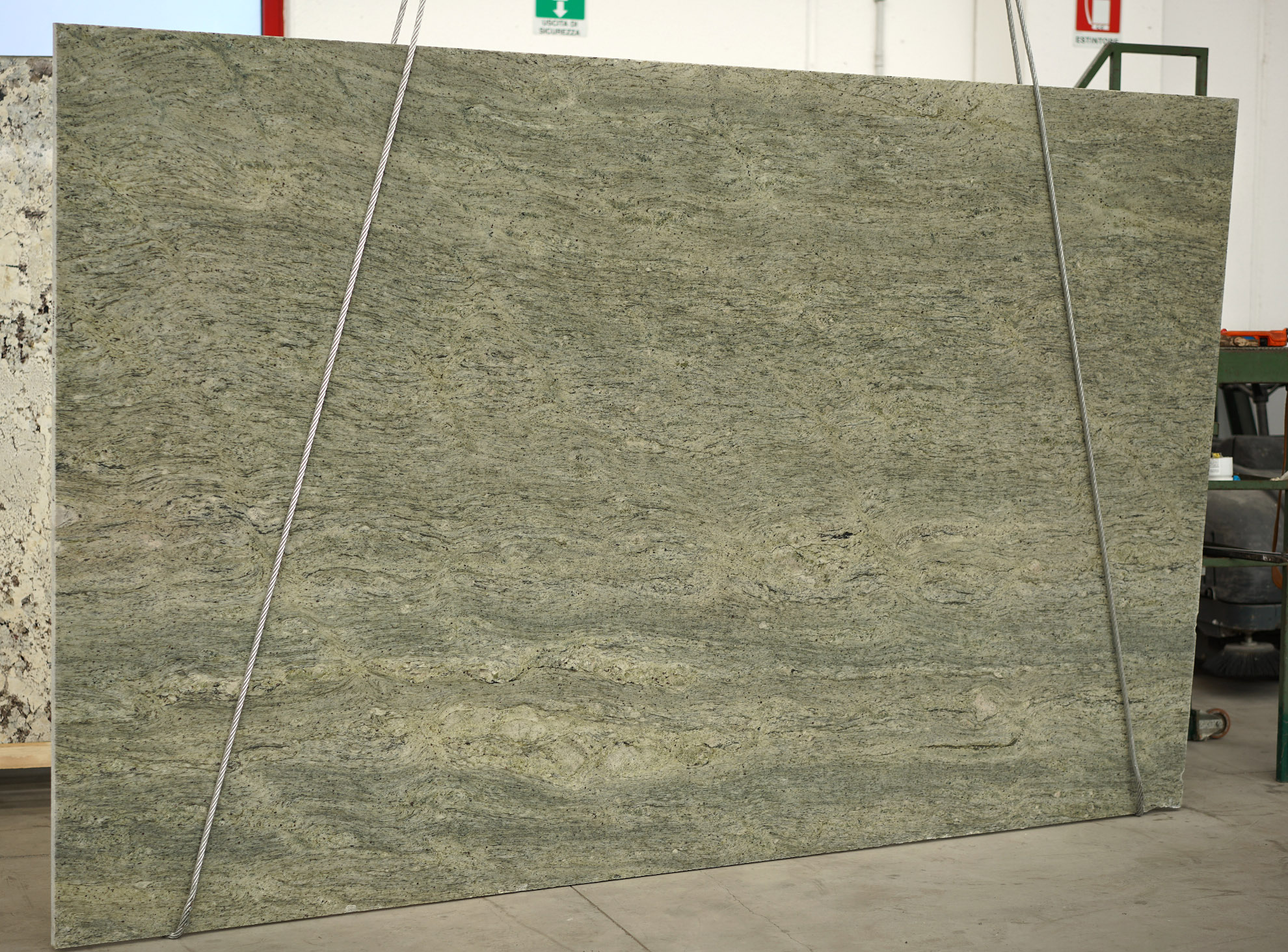 Granite - Marmi Rossi S.p.a